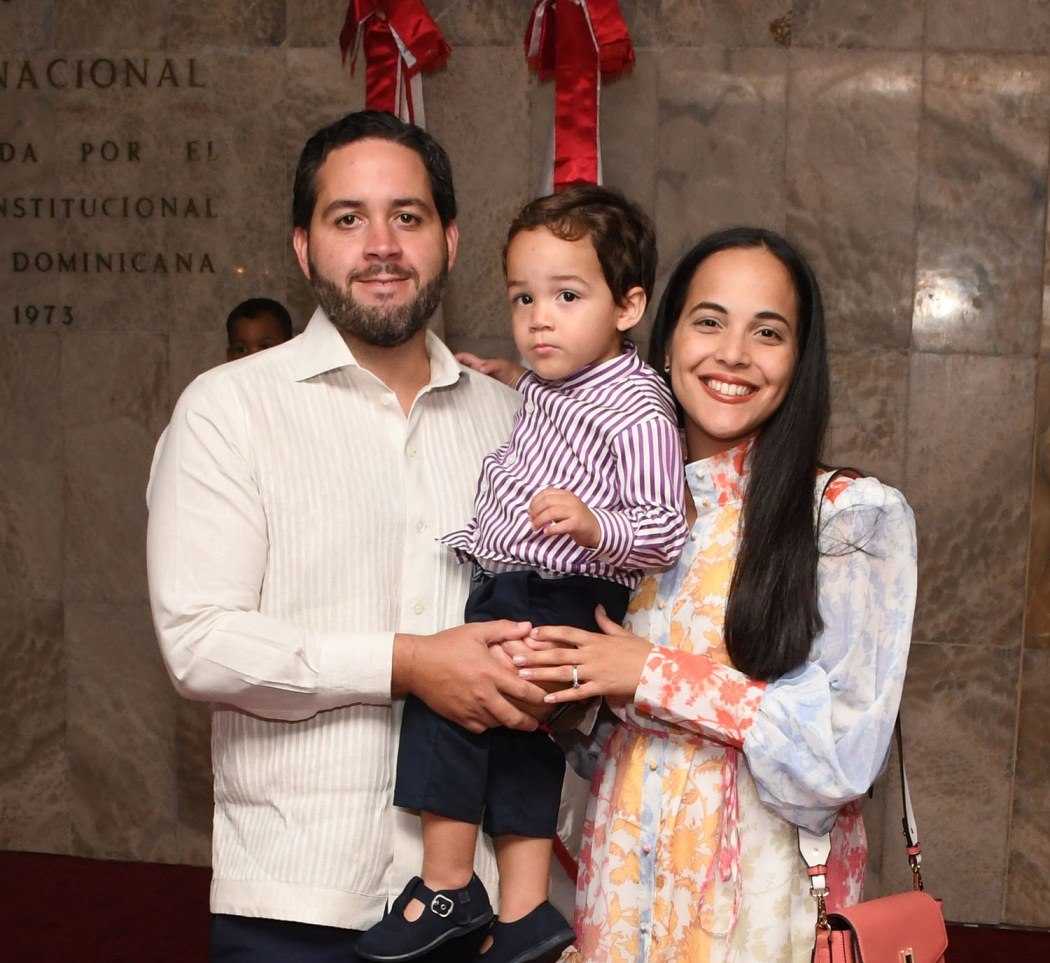 La Granja de Zenón lleva alegría y diversión a los más pequeños - Roce ...